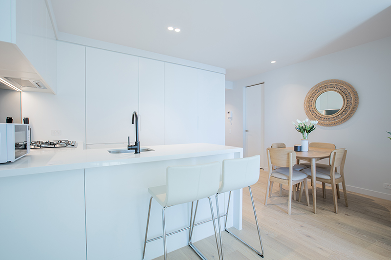 No 06 - Cozy Hosting