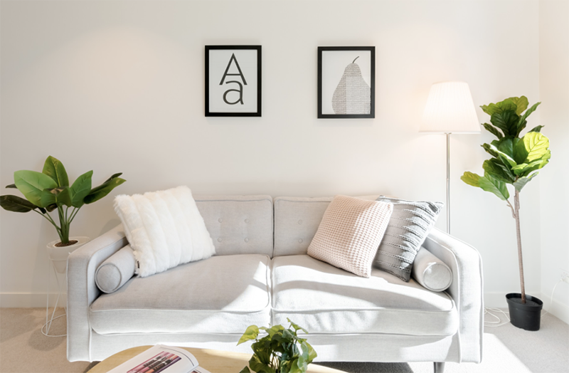 No 04 - Cozy Hosting